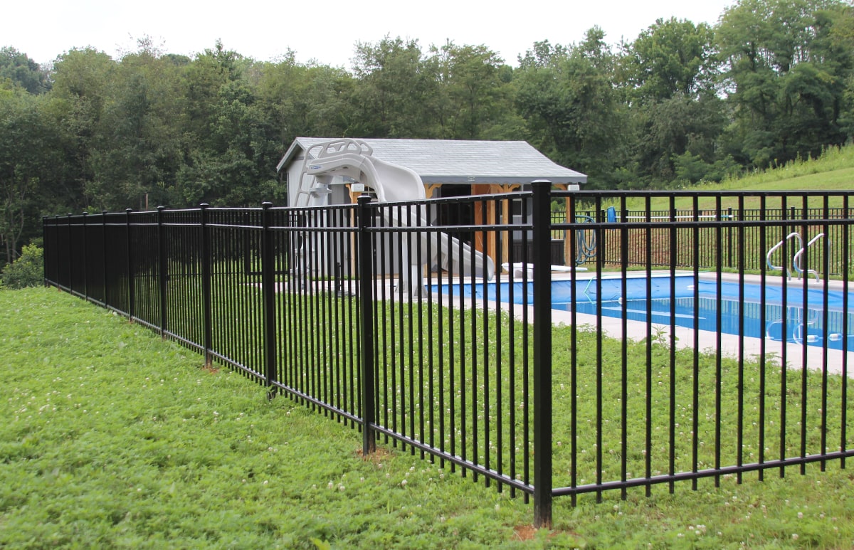 RGV FENCE SERVICE – GIVE US A CALL/ TEXT 956 715 4837